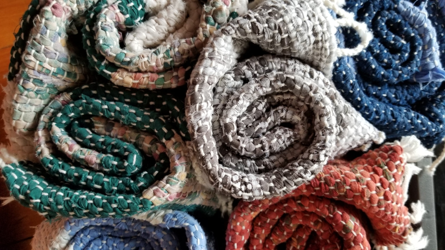 Handwoven Rugs – Stone Spindle Farm